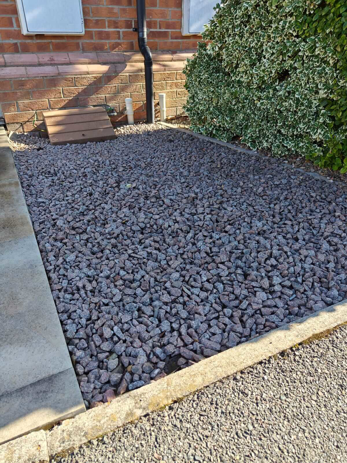 Small Bag Pink Grey Granite 10-20mm | Rose Building Supplies